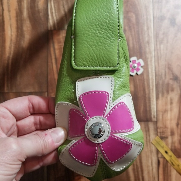 Gianni Bini | Bags | Gianni Bini Green Flower Bag | Poshmark